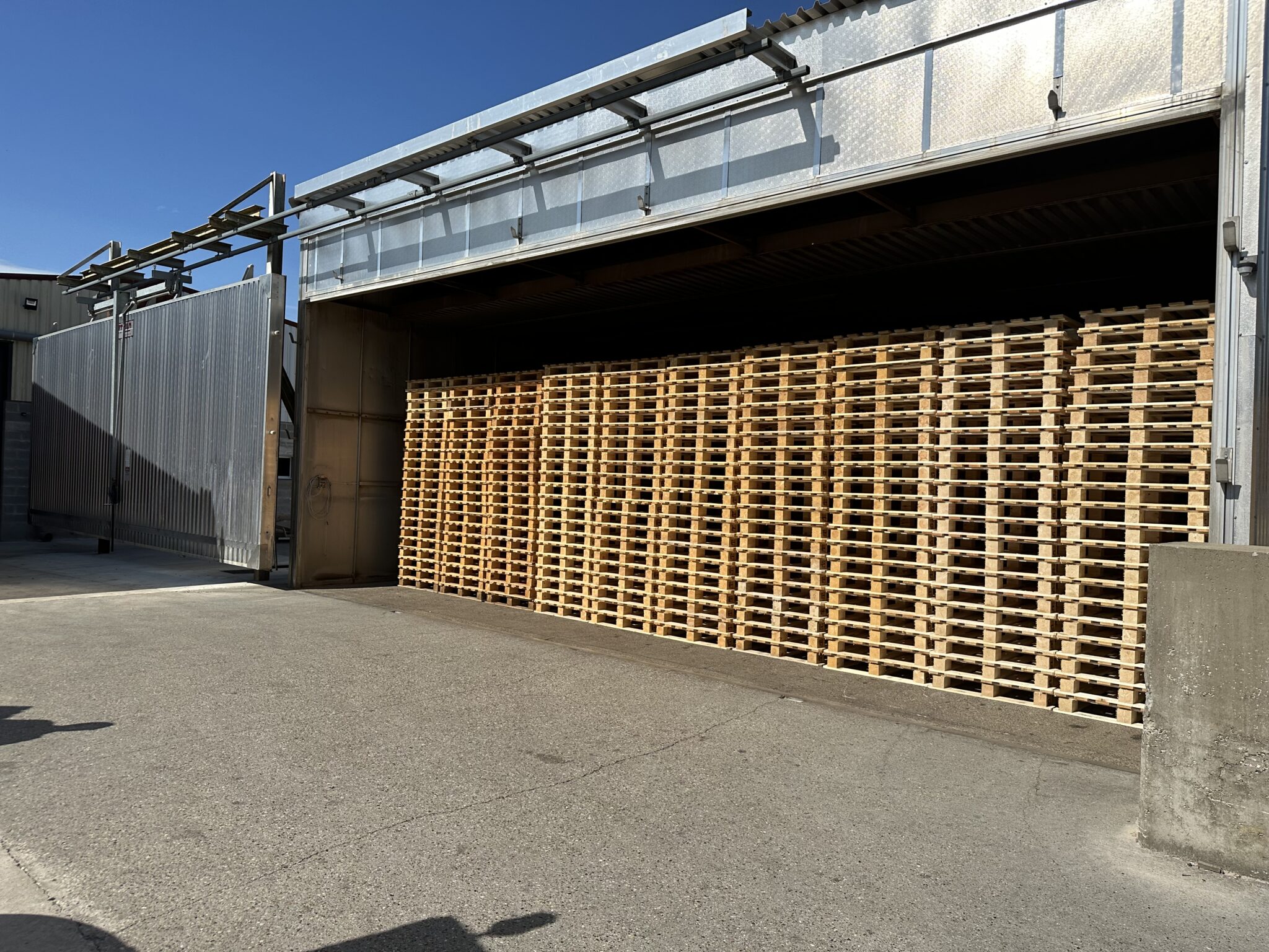 Fabrication de palettes et de caisses palettes | La scierie du Cabalet